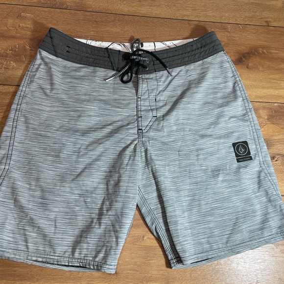 Volcom | Swim | Mens Volcom Swimming Trunks | Poshmark